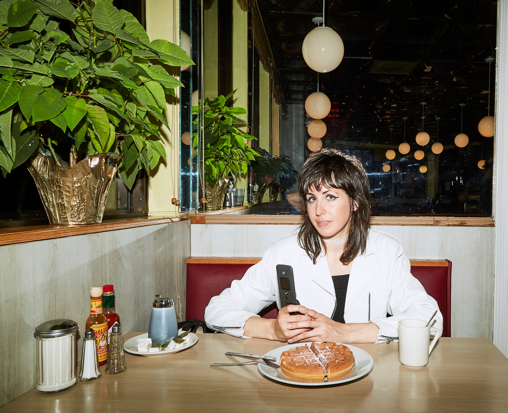 Album Review: Tea Eater- I Don’t Believe in Bad Luck - Joyzine