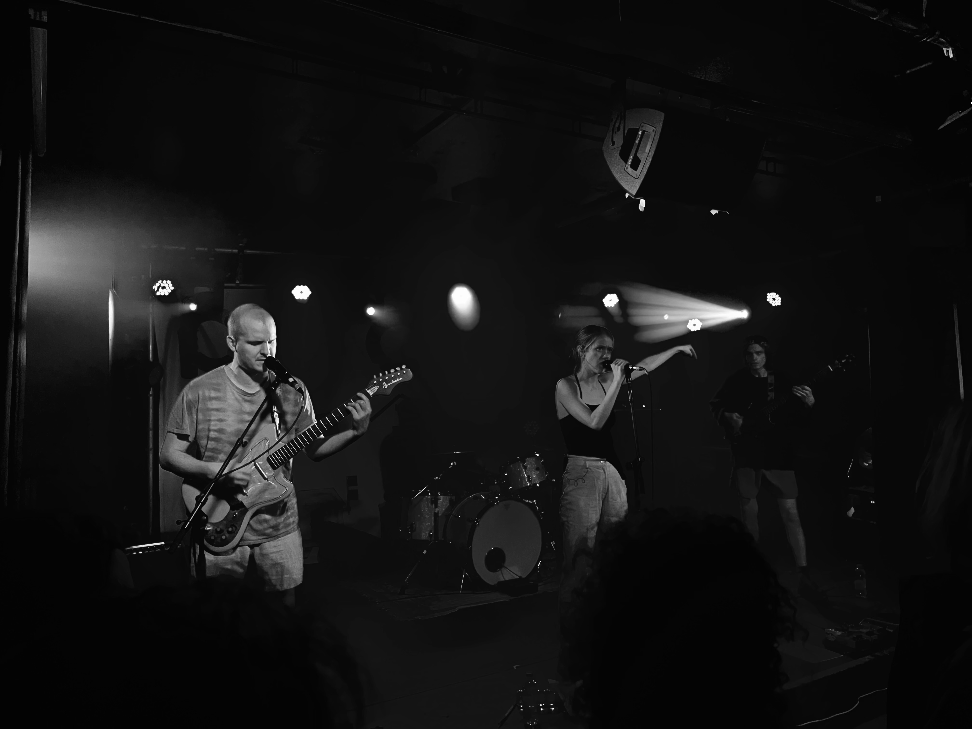 Live Review: Pom Poko + Alien Chicks at Clwb Ifor Bach, Cardiff - Joyzine