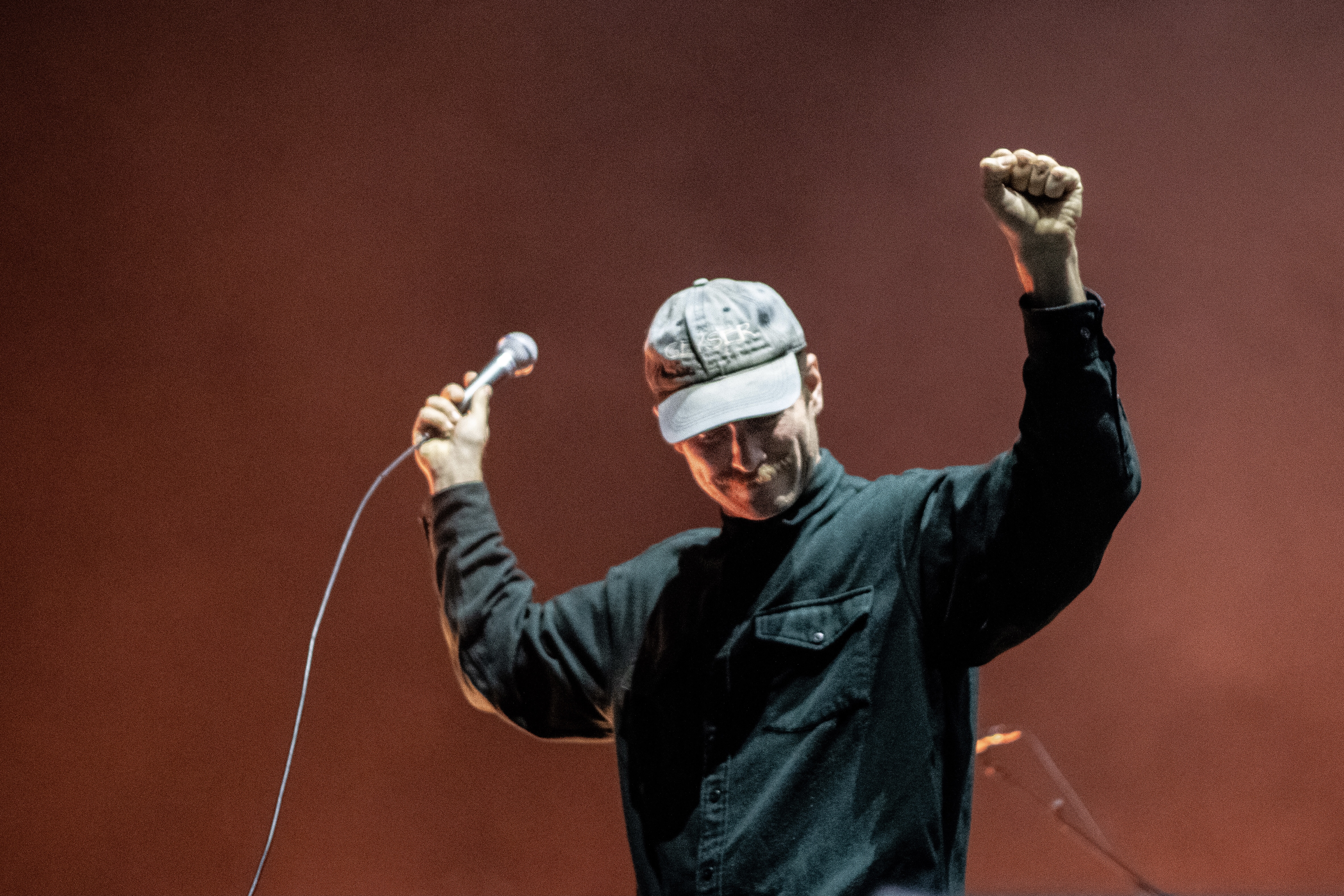 Live review: Mac DeMarco + Tex Crick At Aviva Studios, Manchester ...